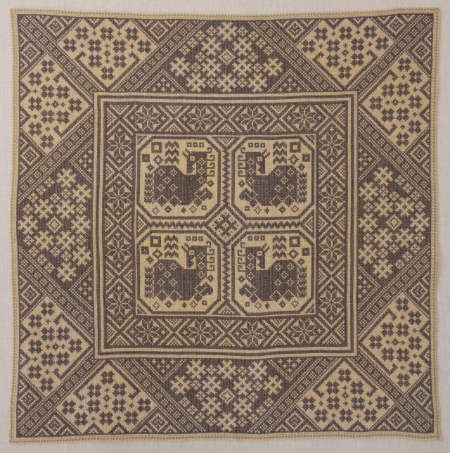 Modern Folk Embroidery – Diversity in Stitching